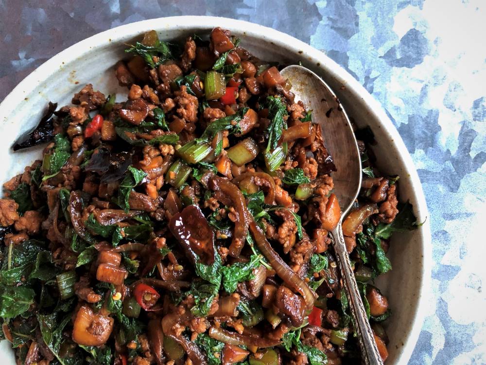 Thai-Style Chicken, Mushroom and Basil (or Mint) + a video - Viet World ...