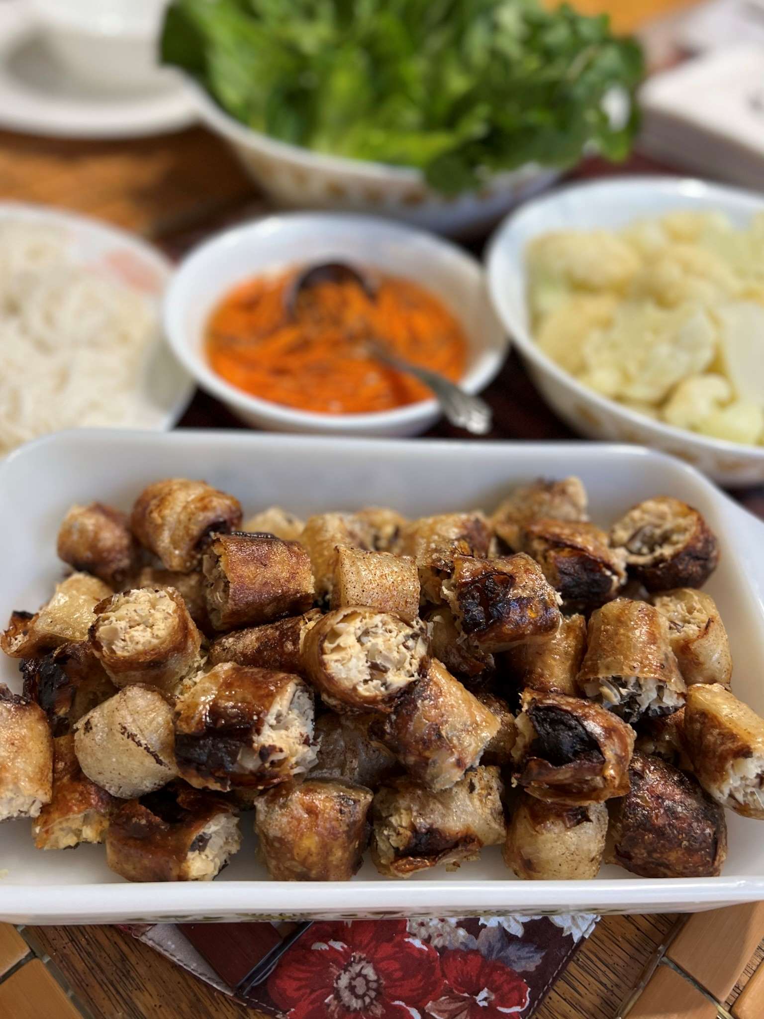 Vietnamese Mom Cha Gio Frying Tips - Viet World Kitchen