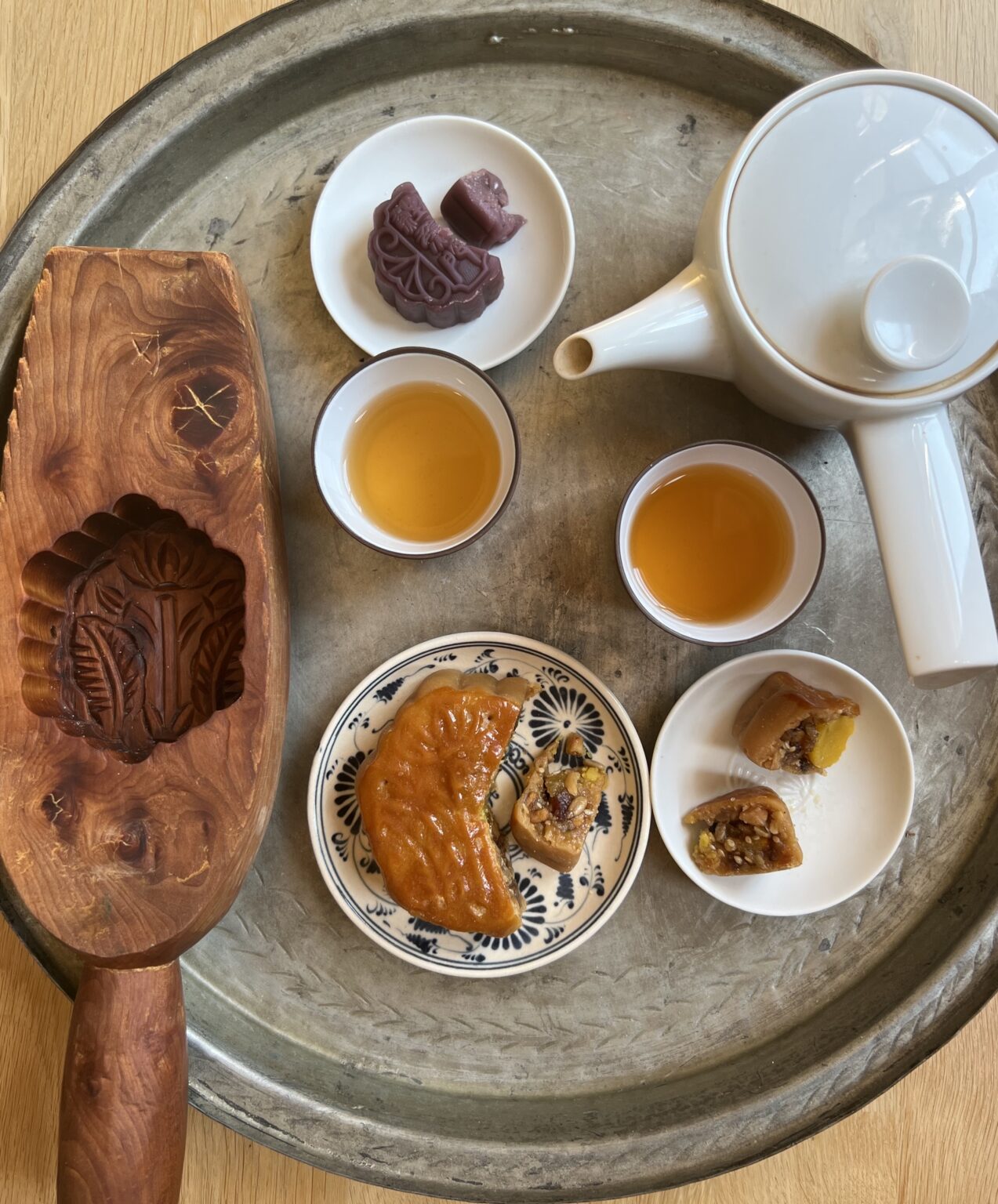 Keeping Moon Cake Traditions Alive - Viet World Kitchen