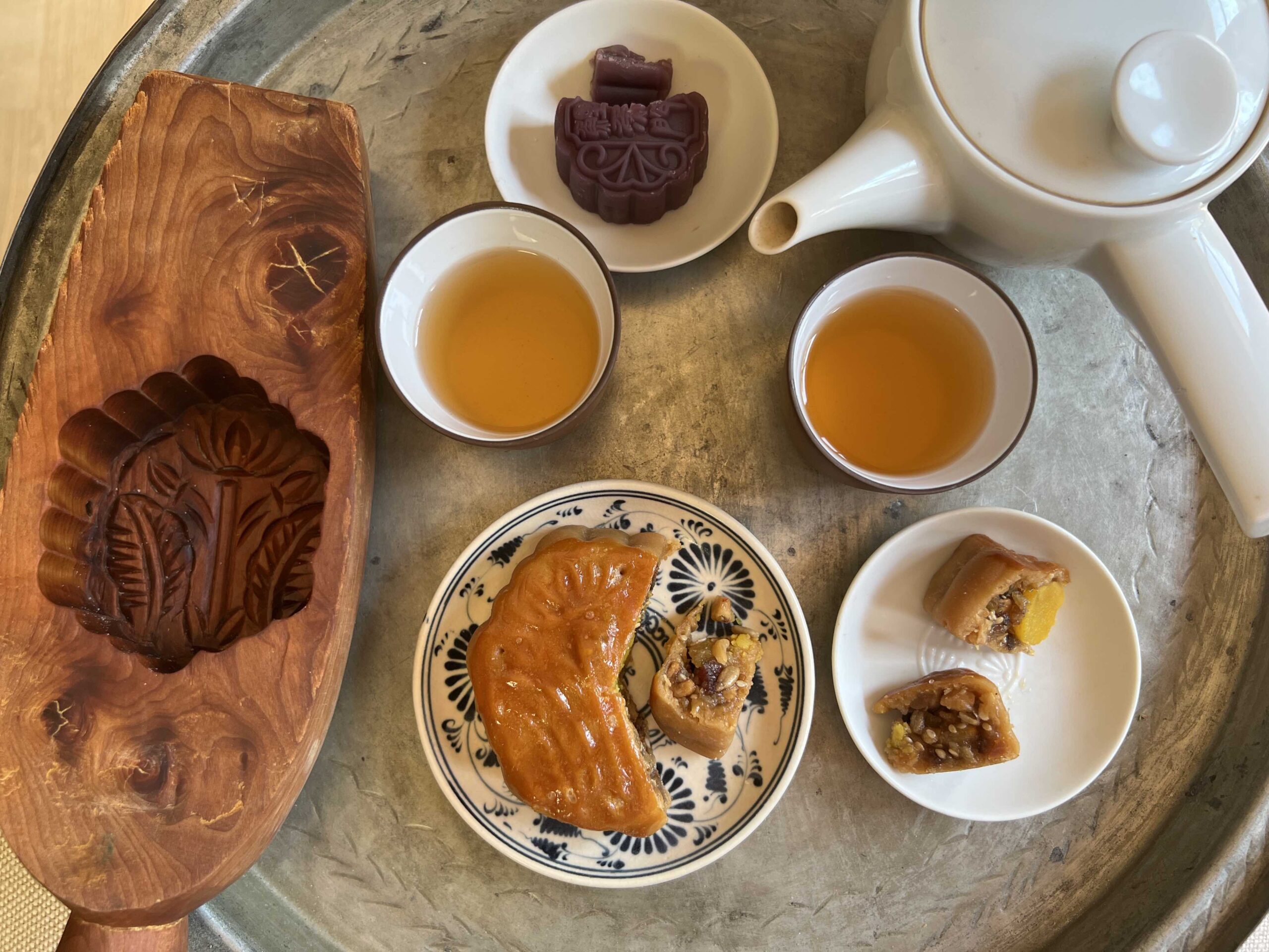 Keeping Moon Cake Traditions Alive - Viet World Kitchen