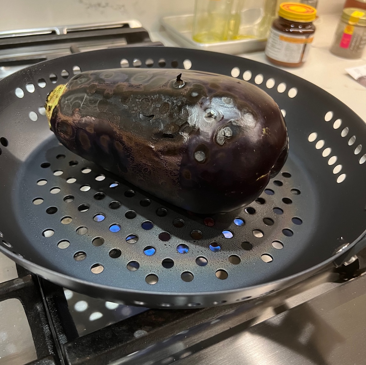 How to char vegetables to smoky sweetness? 5 tools to consider - Viet ...