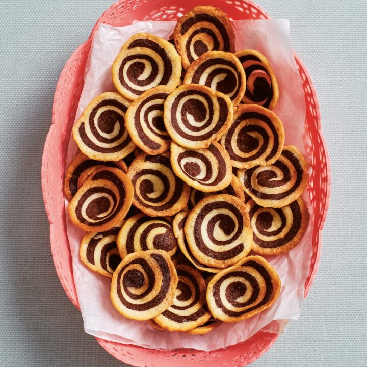 Vietnamese Pig Ear Cookies (Bánh Lỗ Tai Heo) - Viet World Kitchen